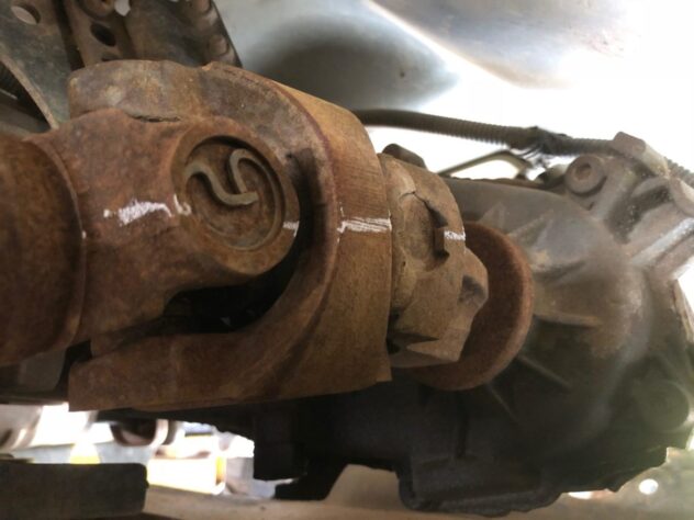 How To – Double Cardan Driveshaft Rebuild – 4 Wheels and a Motor