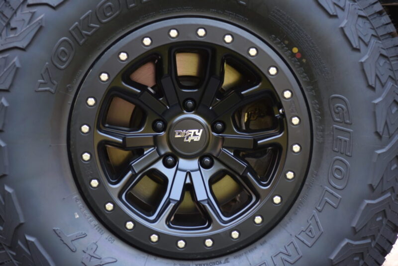 Versatile Off-Road Wheels from Dirty Life – 4 Wheels and a Motor